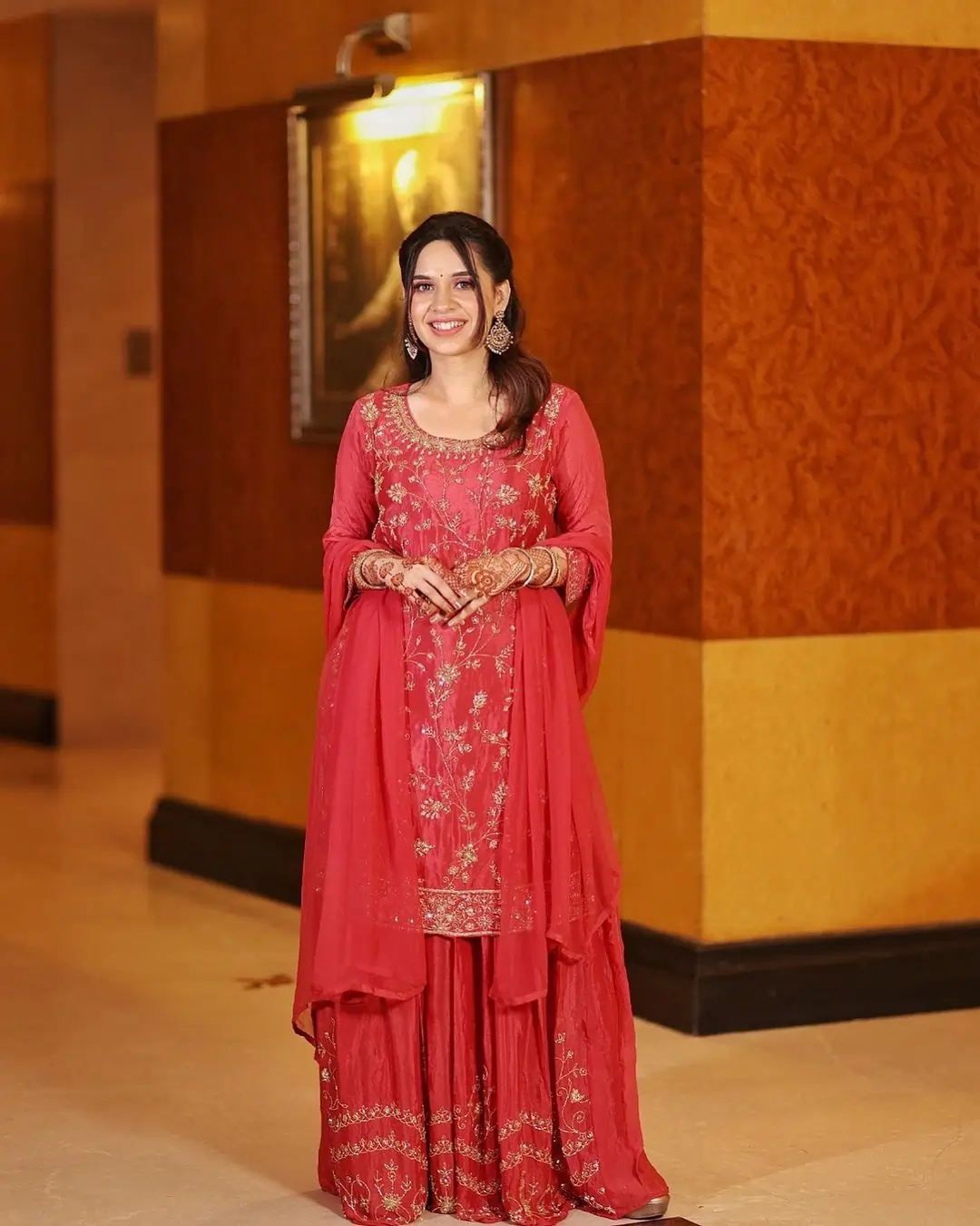 Neha Geed Biography Wiki Boyfriend HD Photos Interesting Unknown neha-geed-biography-wiki-boyfriend-hd-photos-interesting-unknown