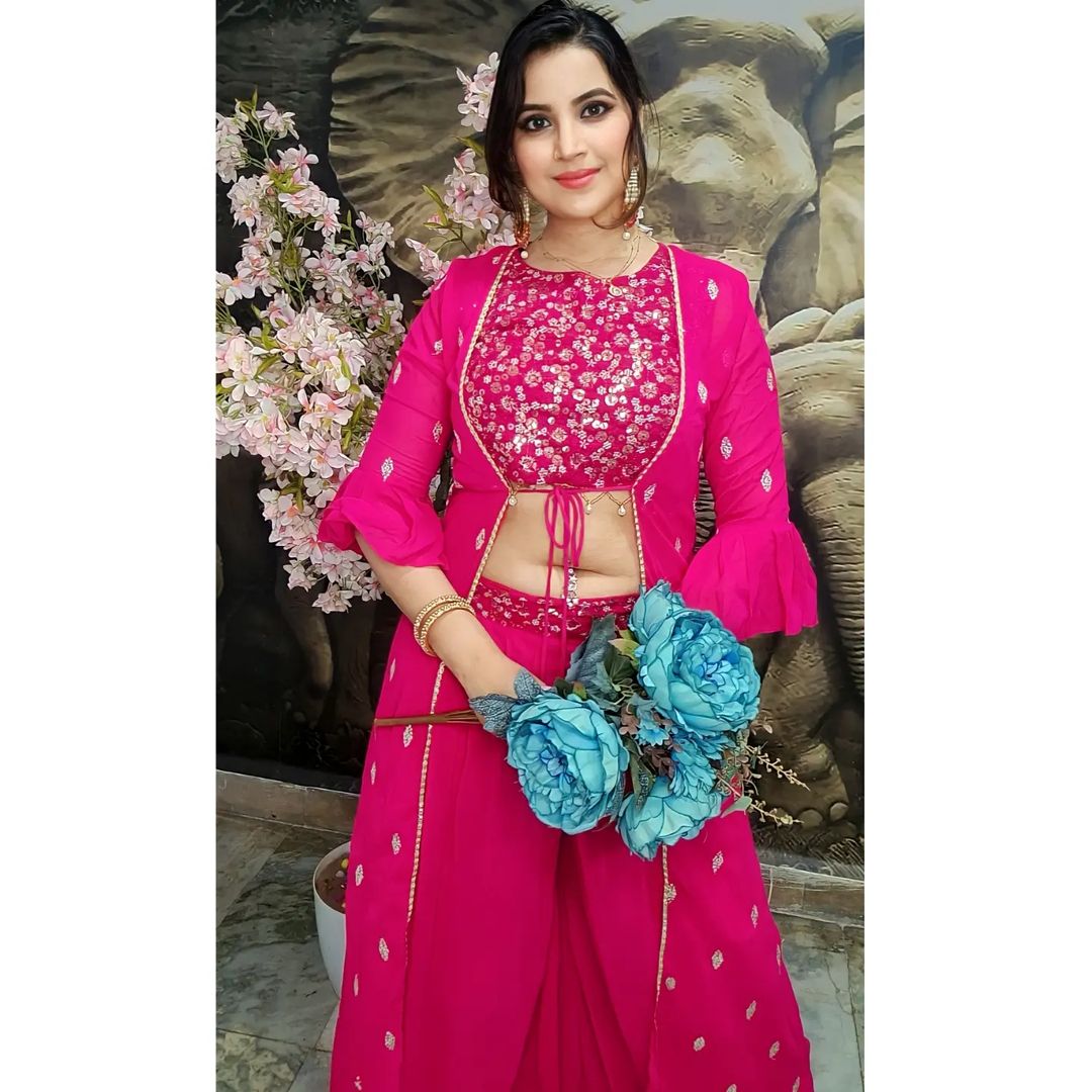 instagram star jolly bhatia sizzling hot photos leaked on social media