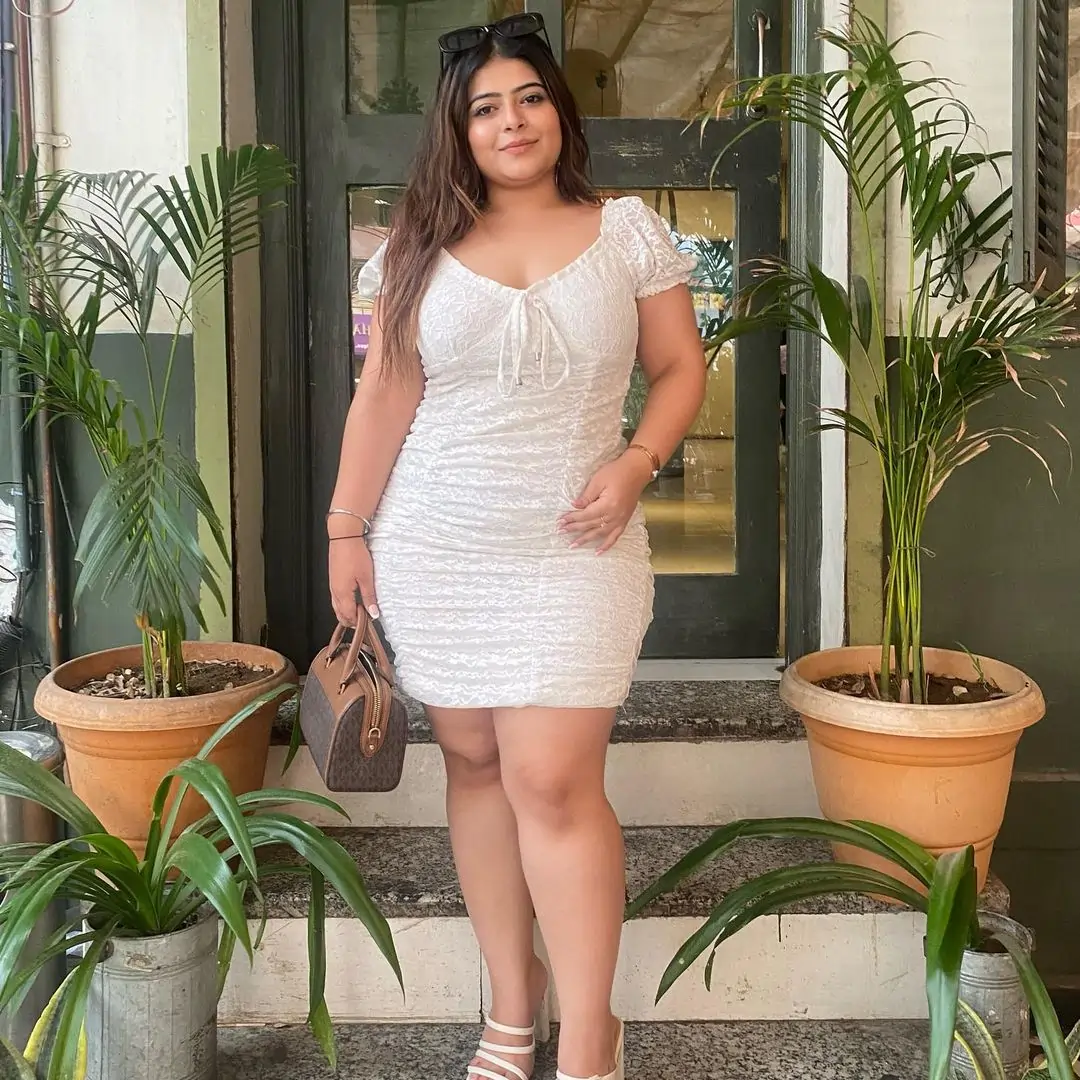 Ria Kriplani Biography, Wiki, Boyfriend, HD Photos, Interesting ...