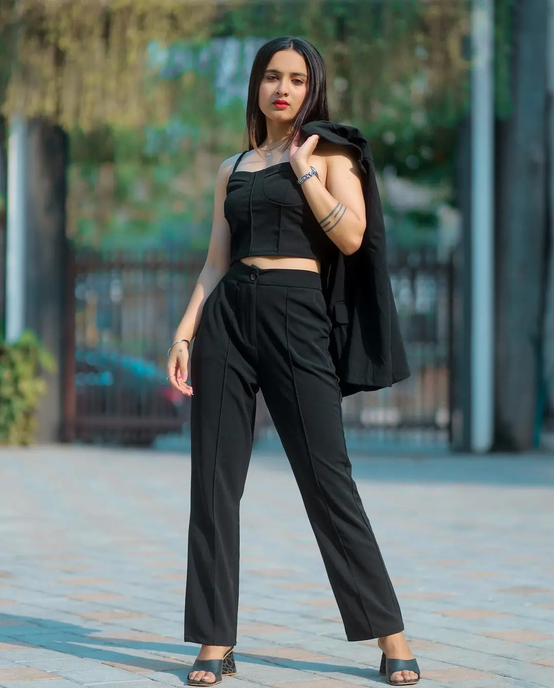 Sweety Mishra Biography, Wiki, Boyfriend, HD Photos, Interesting ...